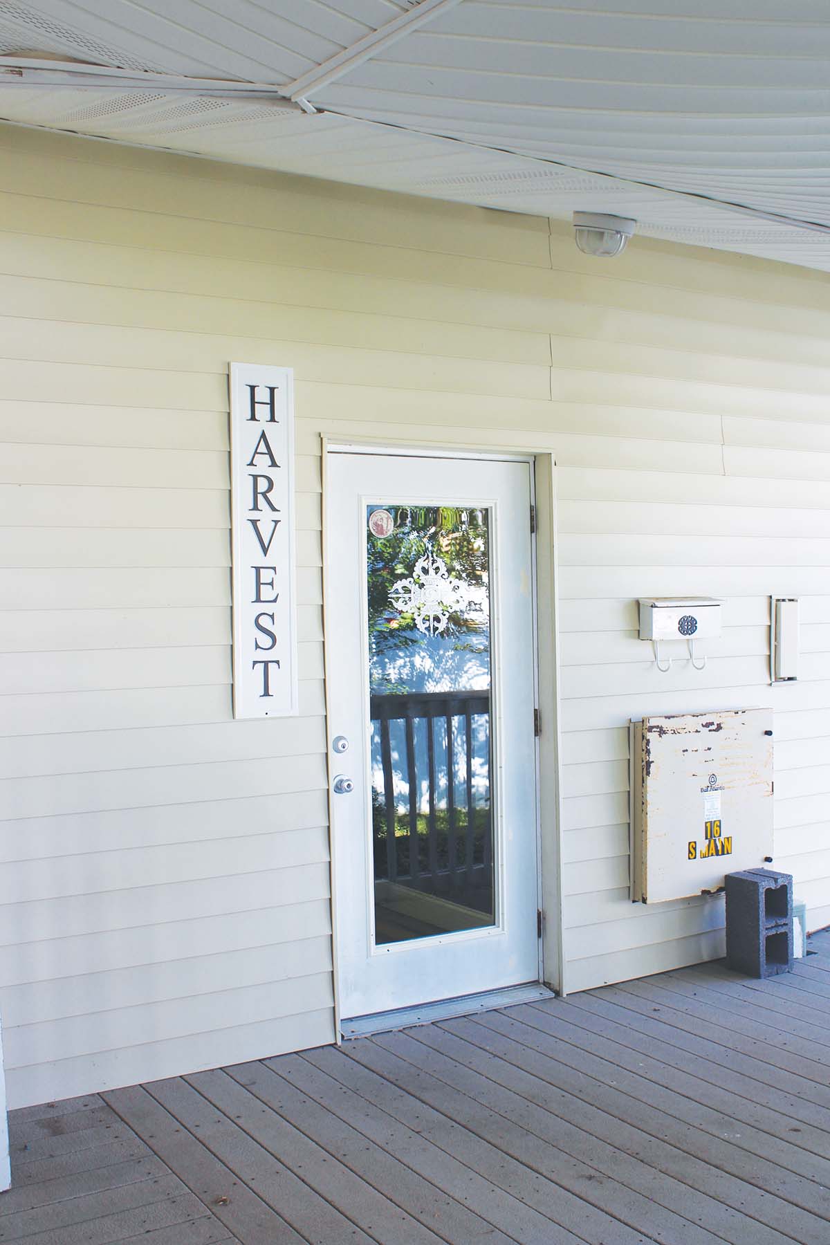 Historic District Commission OKs Harvest Guitar Shop sign - Worcester ...